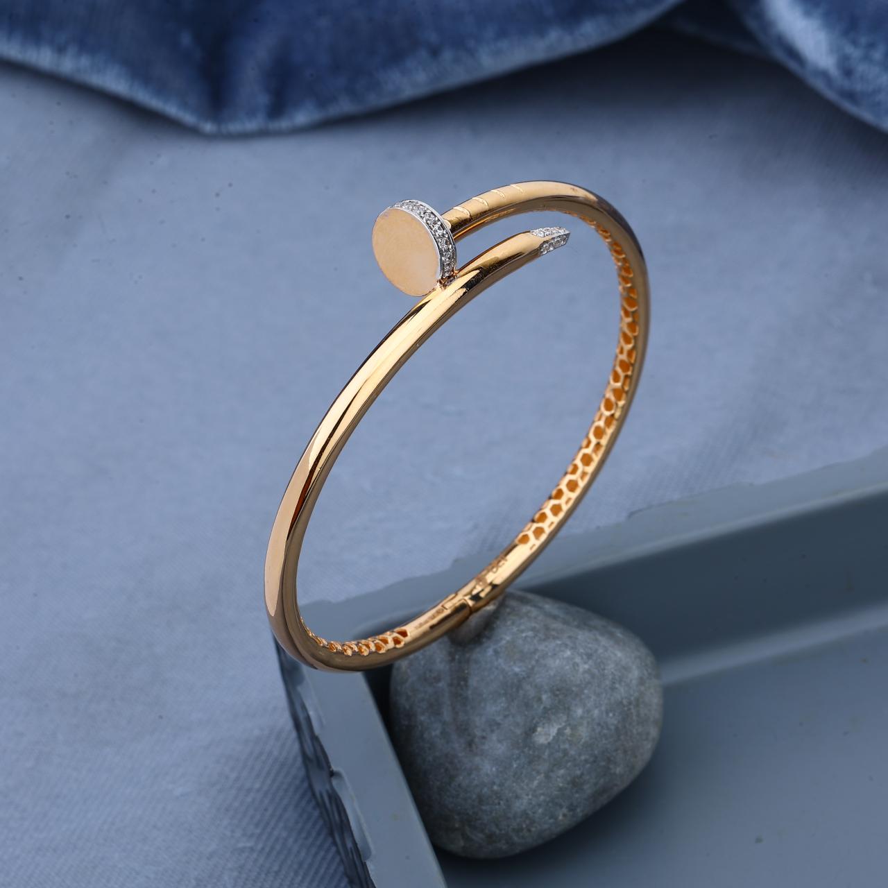 Nail Cartier Kada | Satva Gold